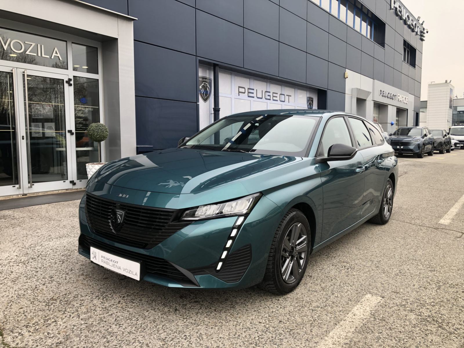 PEUGEOT 308 SW ACTIVE 1,2 PURETECH 130, 2024 god.