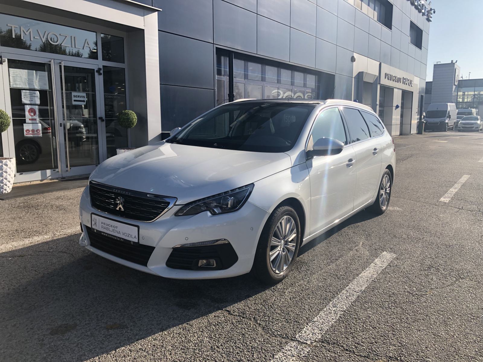 PEUGEOT 308 SW ALLURE 1,5 BLUEHDI 130 EAT8-AUTOMATIC, 2018 god.