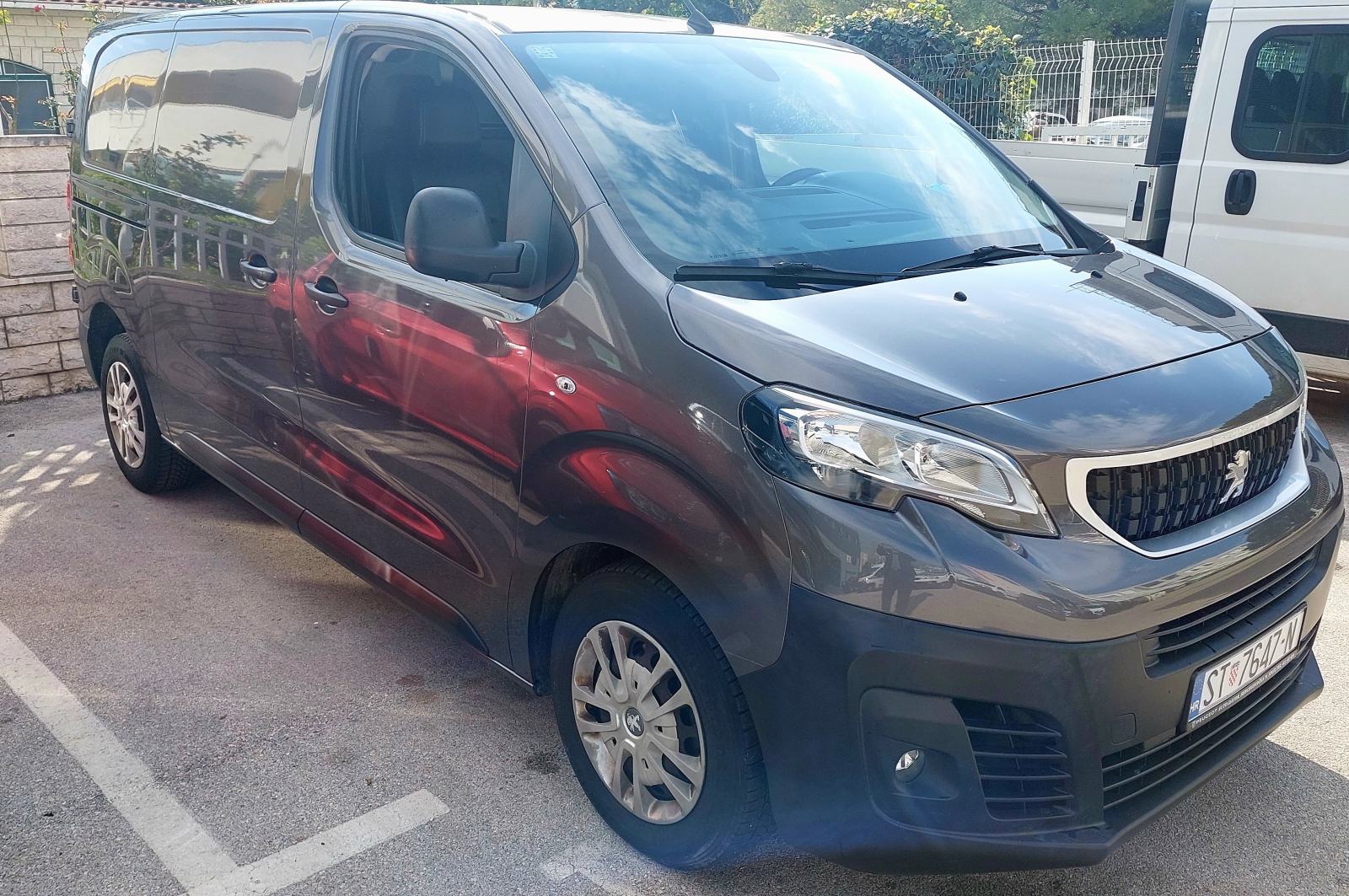 Peugeot Expert Furgon 20 Hdi 120 Ks 2019 God 8037