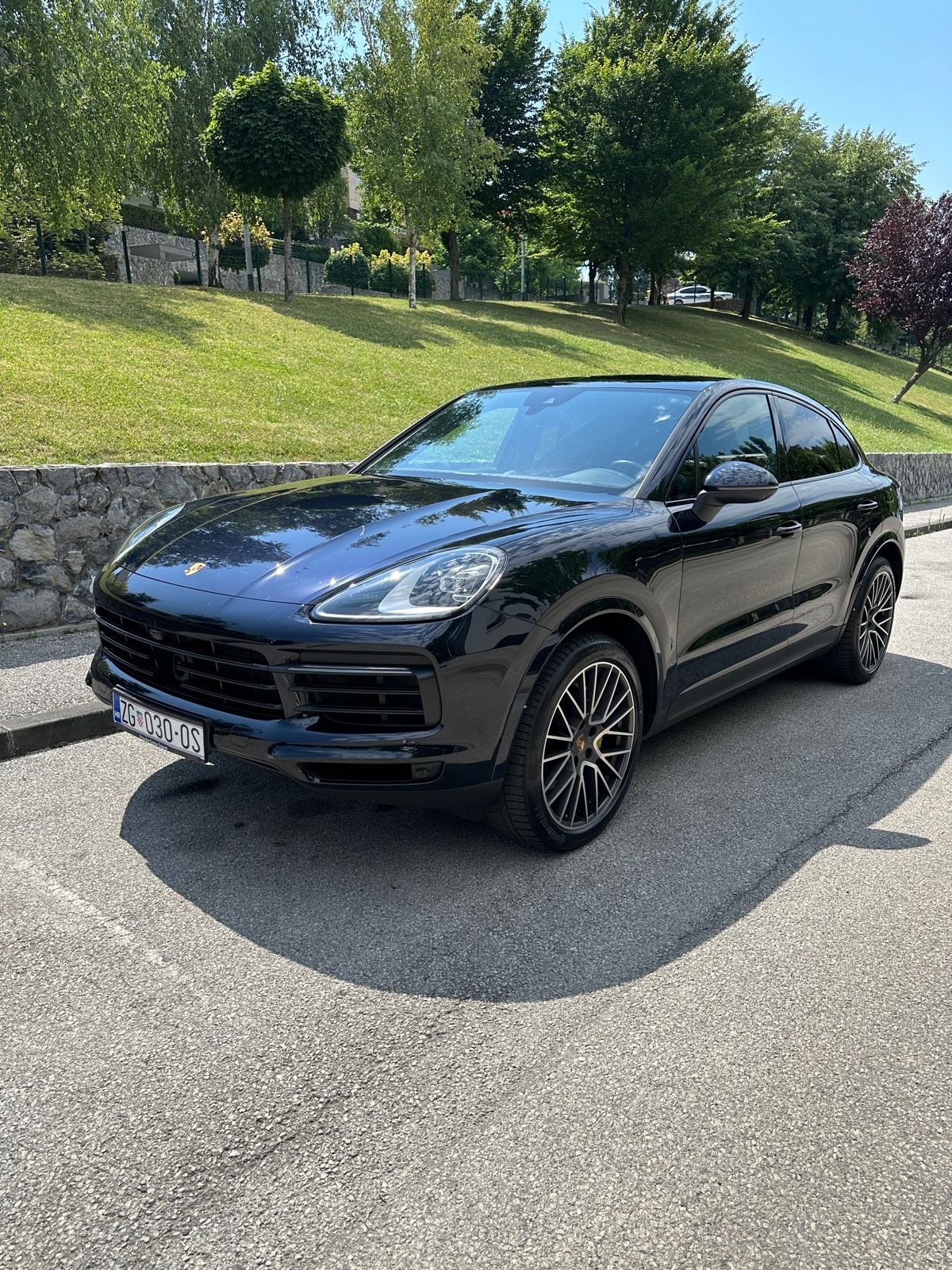 Porsche Cayenne coupe 3.0 Hybrid Tiptronic automatik, 2021 god.