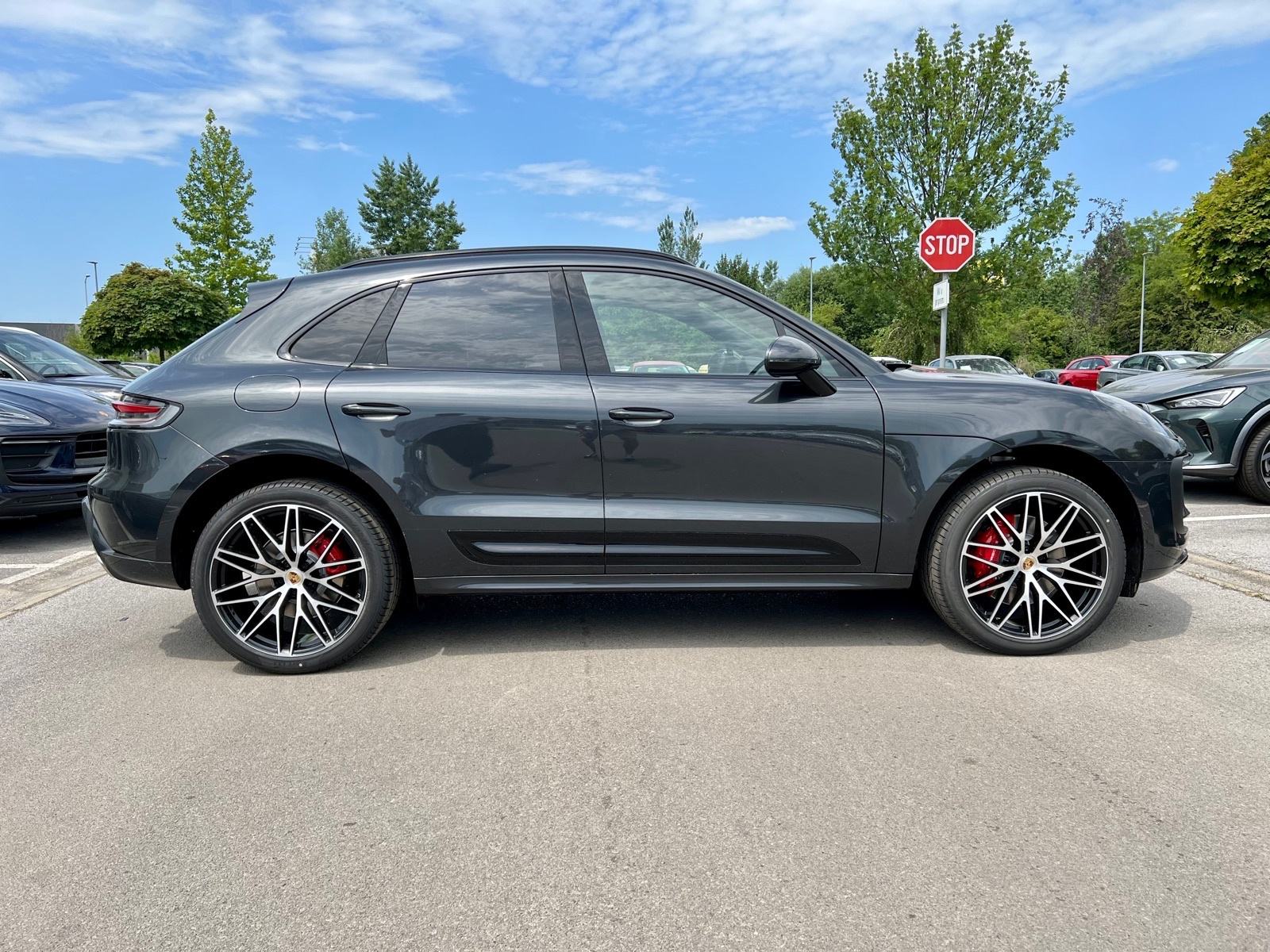 Porsche Macan S III (35.000 km), 2022 god.