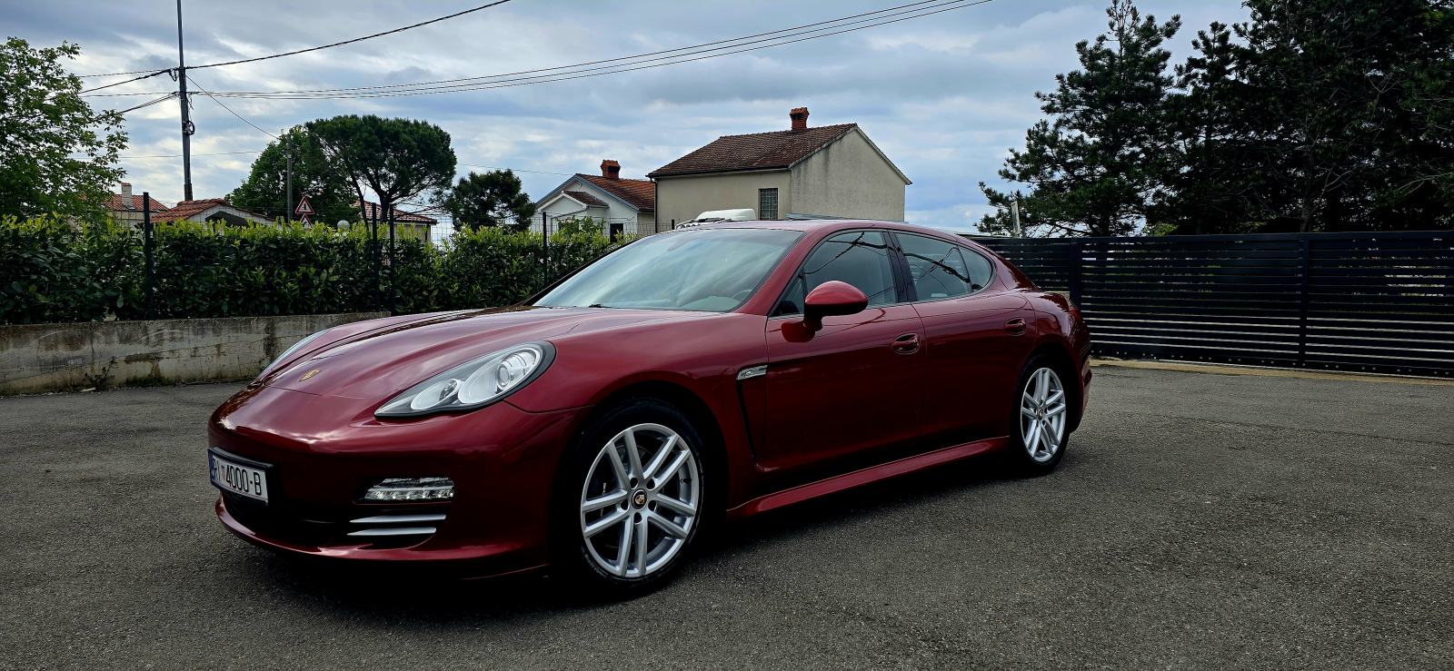 Porsche Panamera **top stanje vozila**, 2011 god.