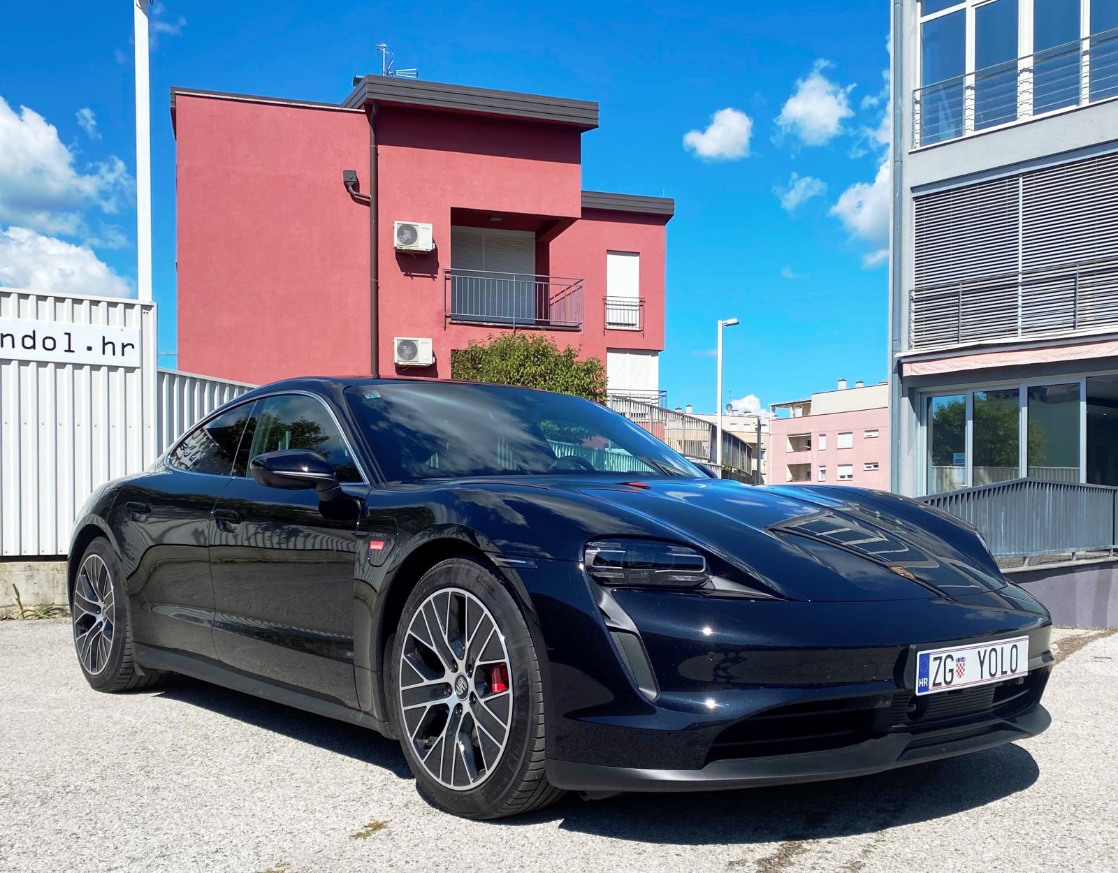 PORSCHE Taycan 4S /rata 1.496 € /PDV/HR auto/Anindol/najam ili prodaja ...