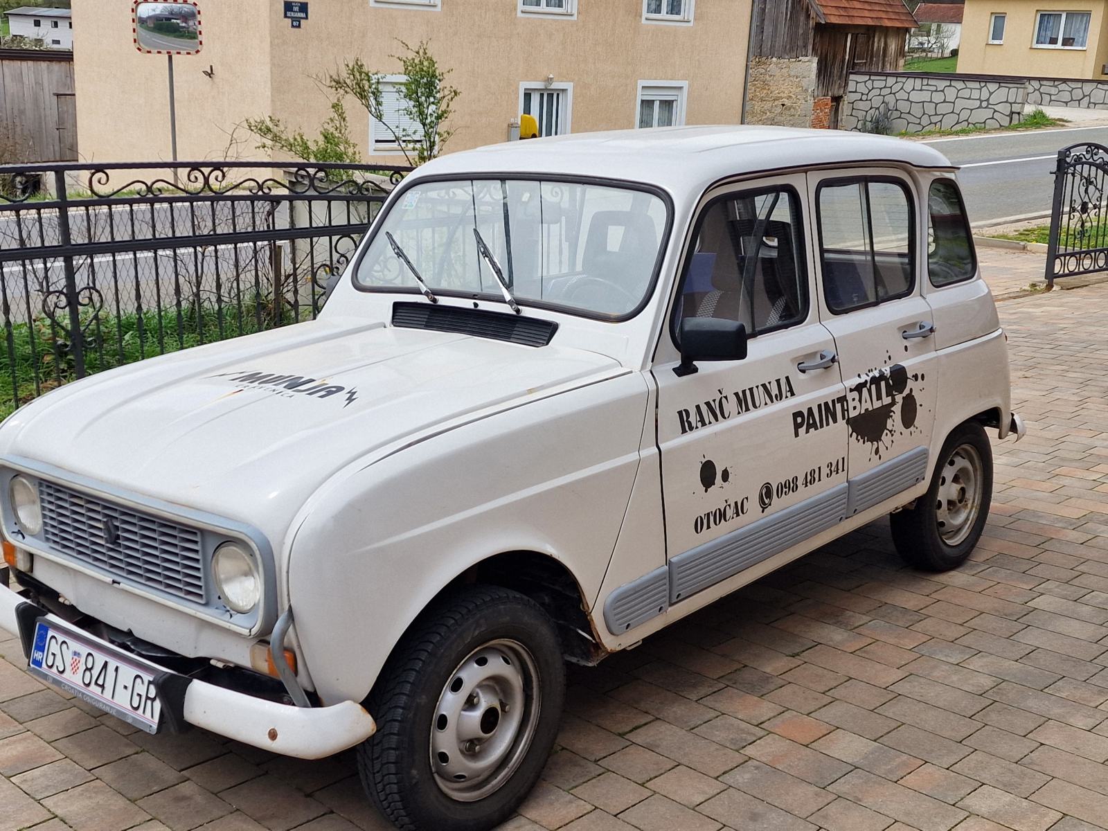 Renault 4 GTL, 1990 god.