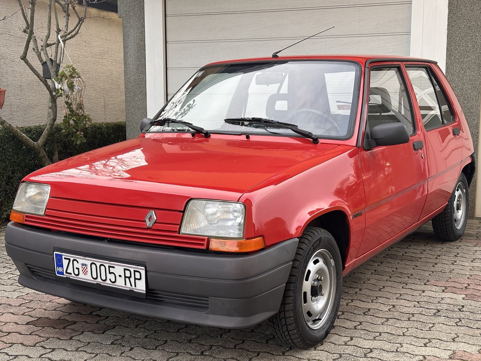 **RENAULT 5 CAMPUS 1.1 BENZ**, 1990 god.