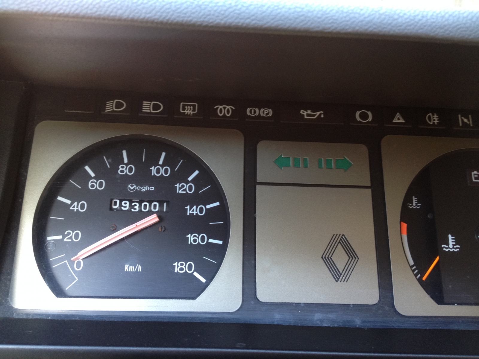 Renault 9 TL, 1982 god.