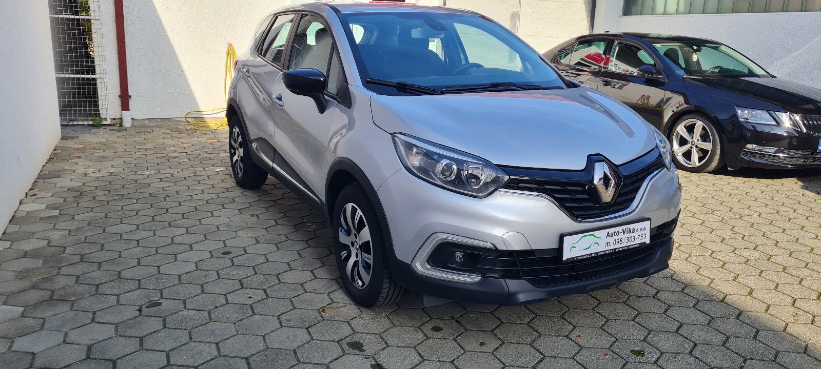 Renault Captur 1,5 dCi,prvi vlasnik,nema pristojbe,garancija,leasing ...