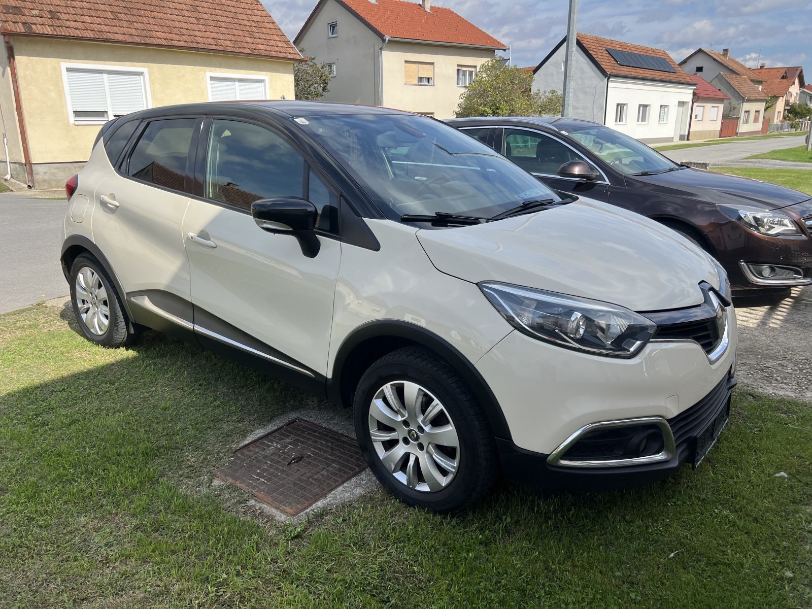 Renault Captur dCi 90 ** NAJNIŽE CIJENE **, 2015 god.