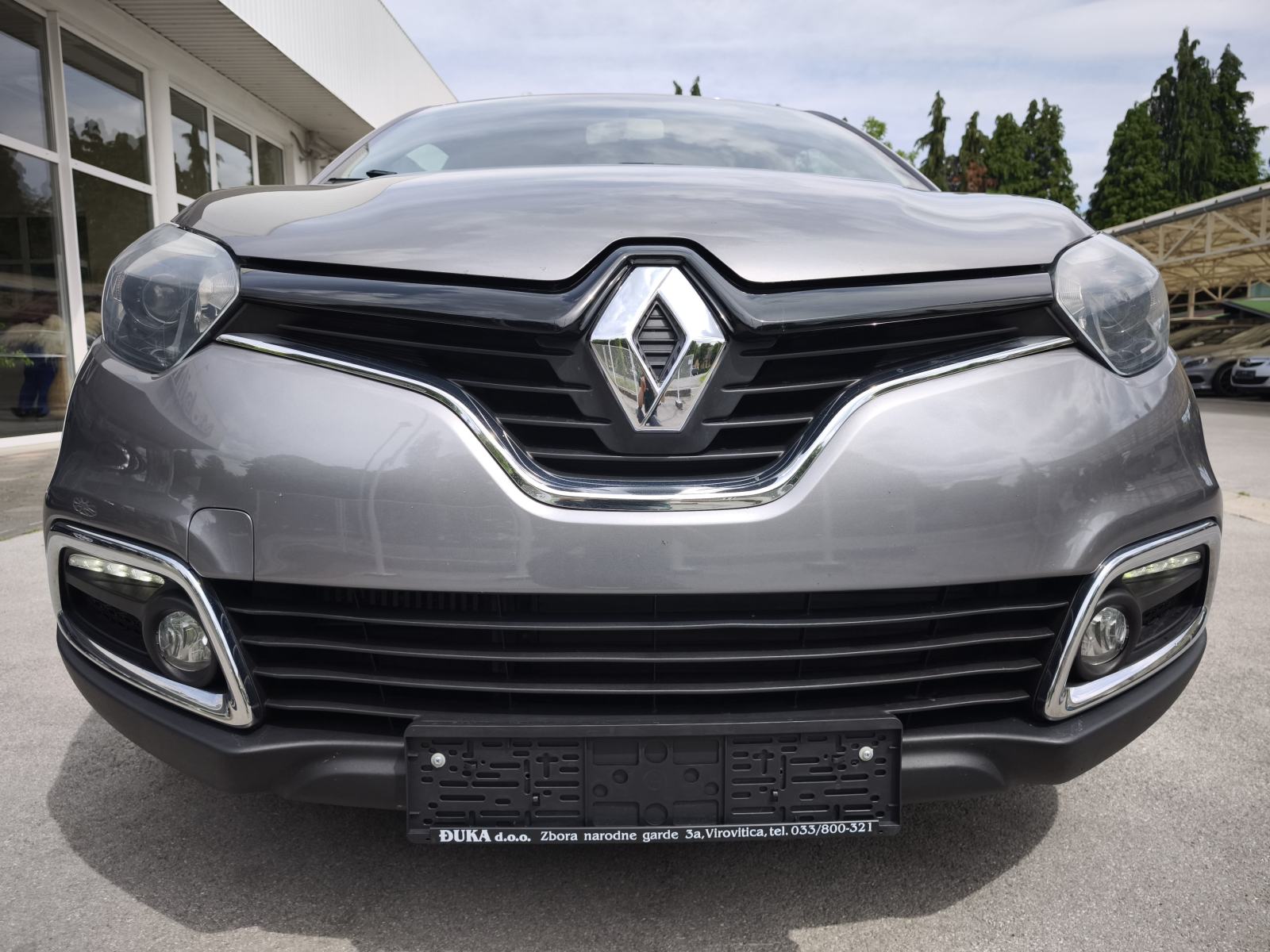 Renault Captur dCi 90 NAVI TEMPOMAT PARKING SENZORI KEYLESS BLUETOOTH ...