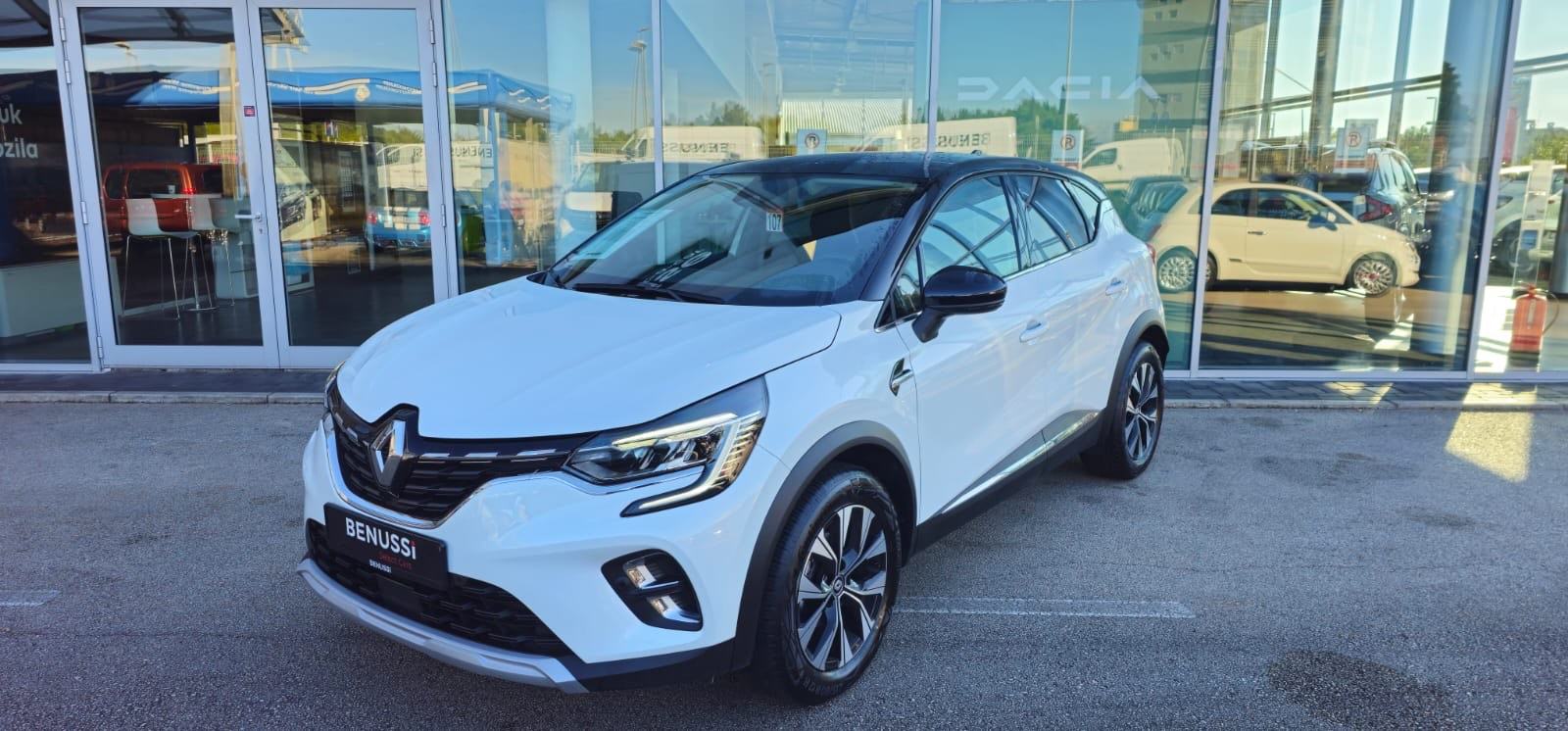 RENAULT CAPTUR techno TCe 90, 2024 god.