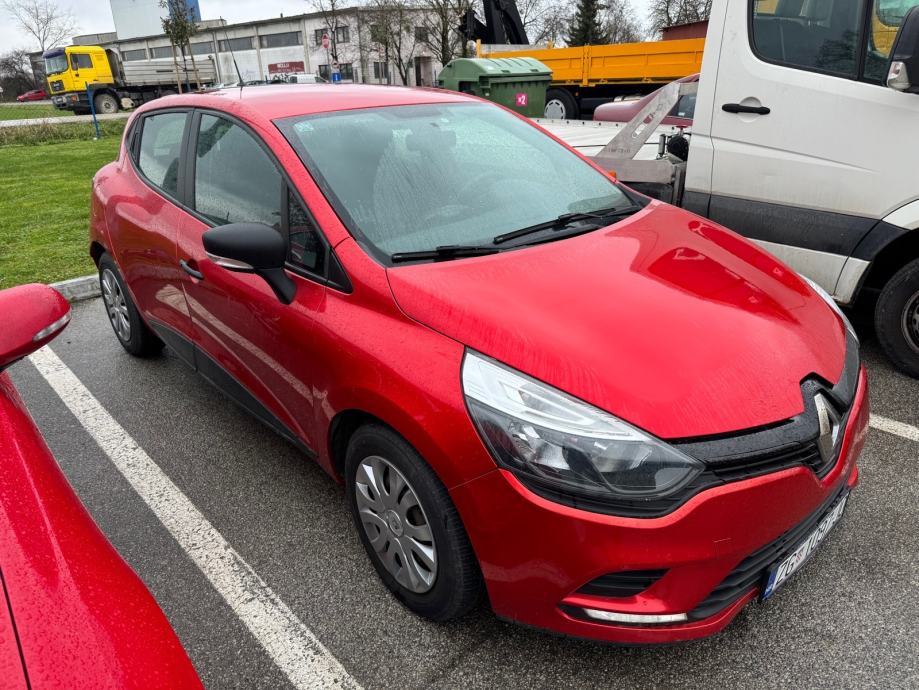 Renault Clio 1.5dci 2018god reg 12/2025 na ime kupca prodajem, 2018 god.