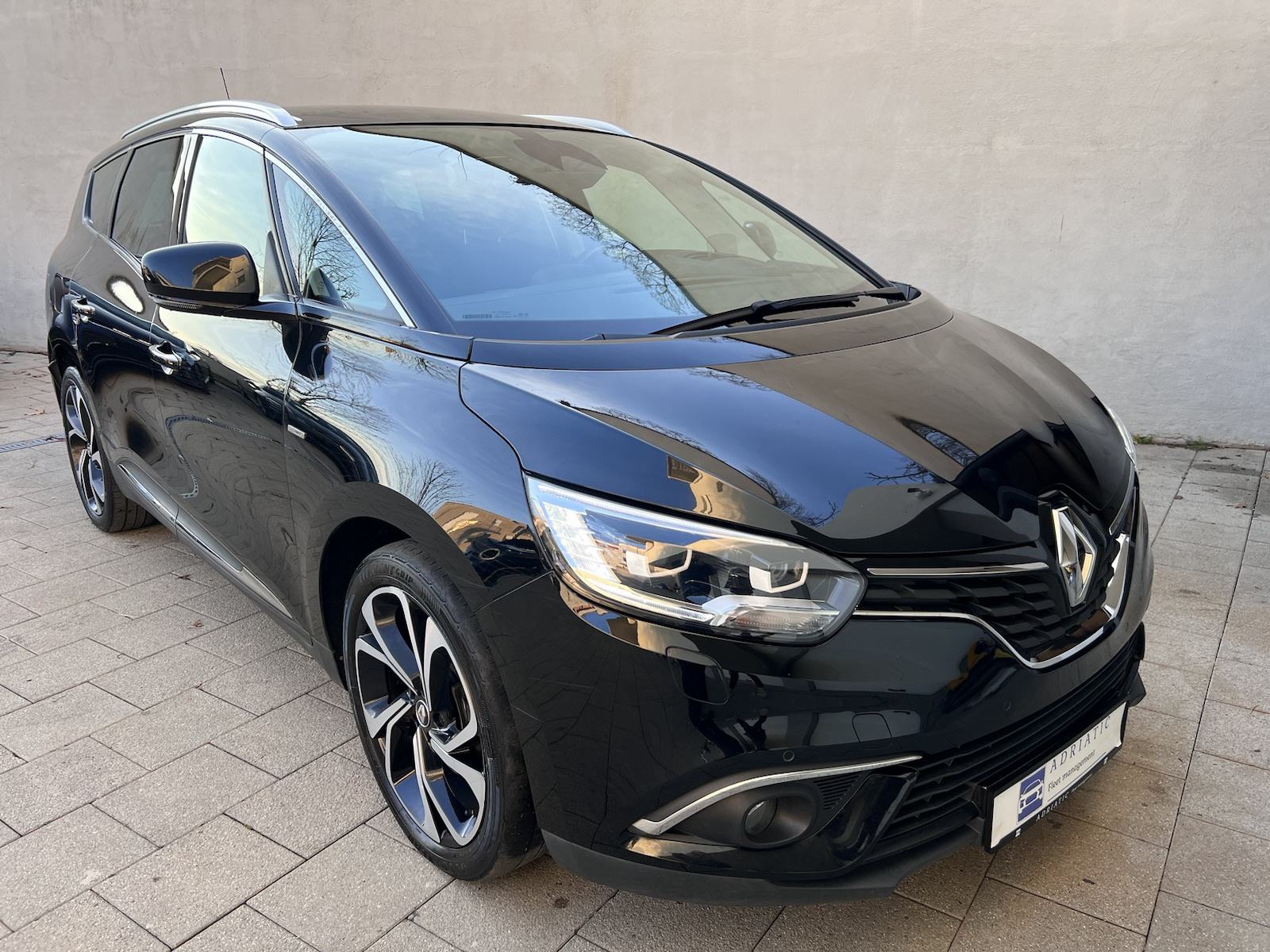 Renault Grand Scenic 1.6 dCi 160 BOSE edition ***LED, NAVI, HUD ...