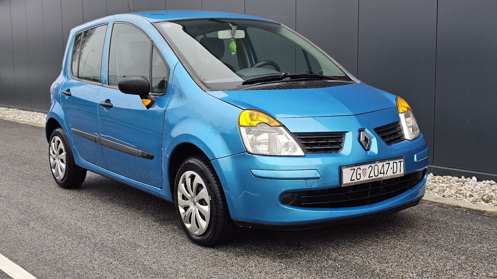 Renault Modus 1,2 16V *REG. 02/26*, 2004 god.