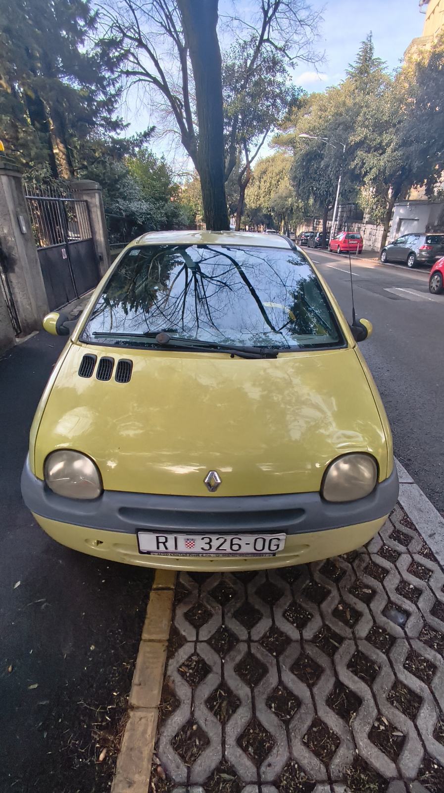 Renault Twingo 1,2, 2002 god.