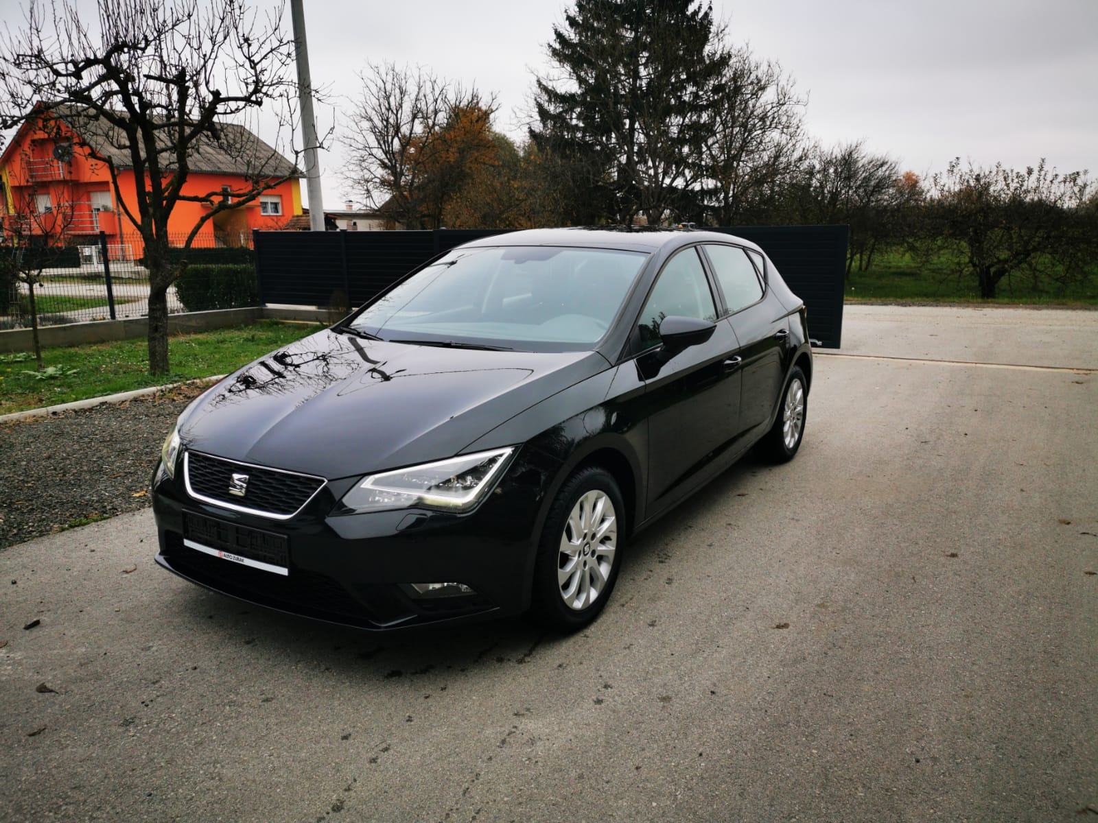 Seat Leon 1,6 TDI Led matrix svjetla, 2014 god.