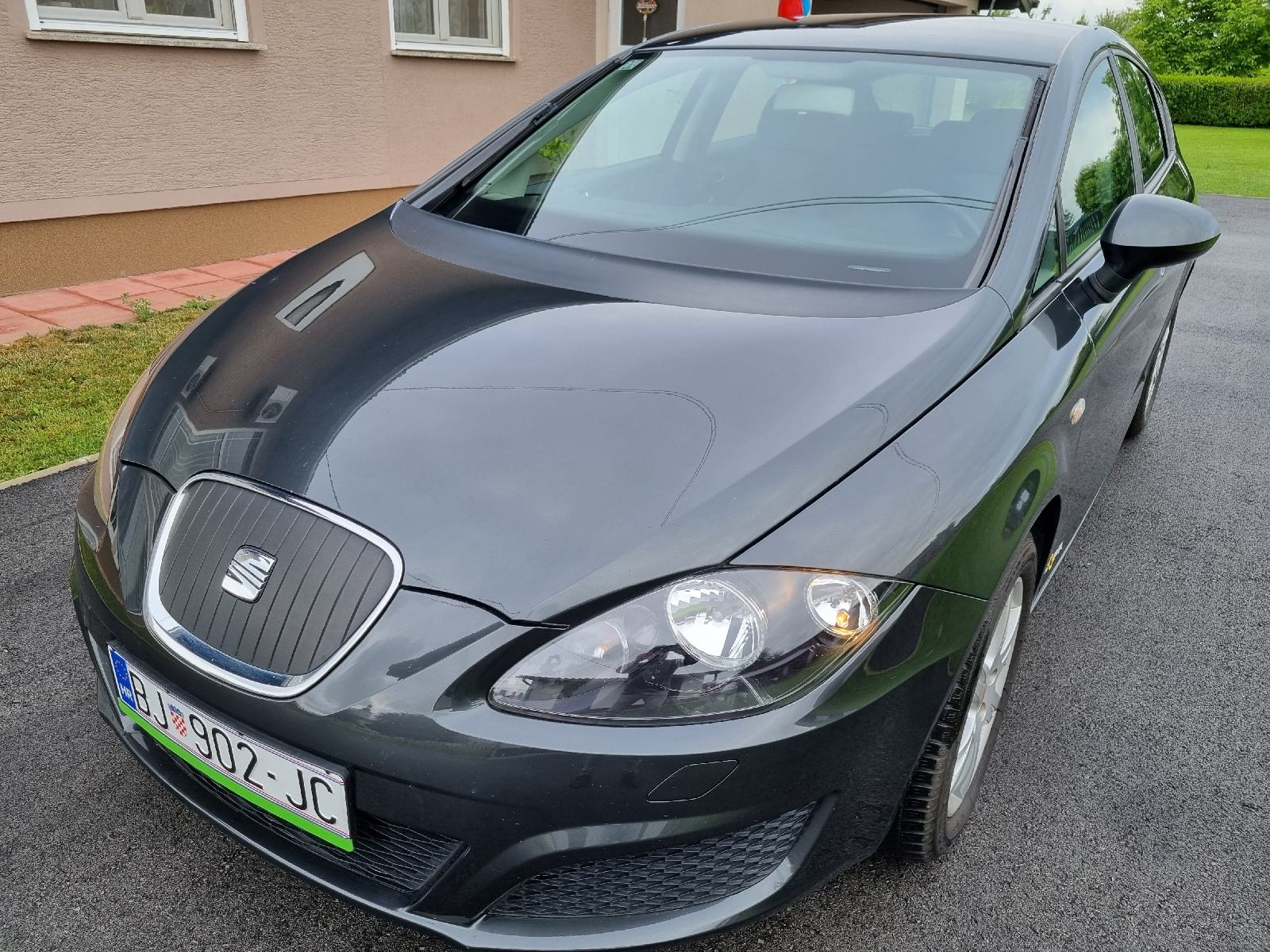Seat Leon 1,6 TDI Ecomotive, 2011 god.