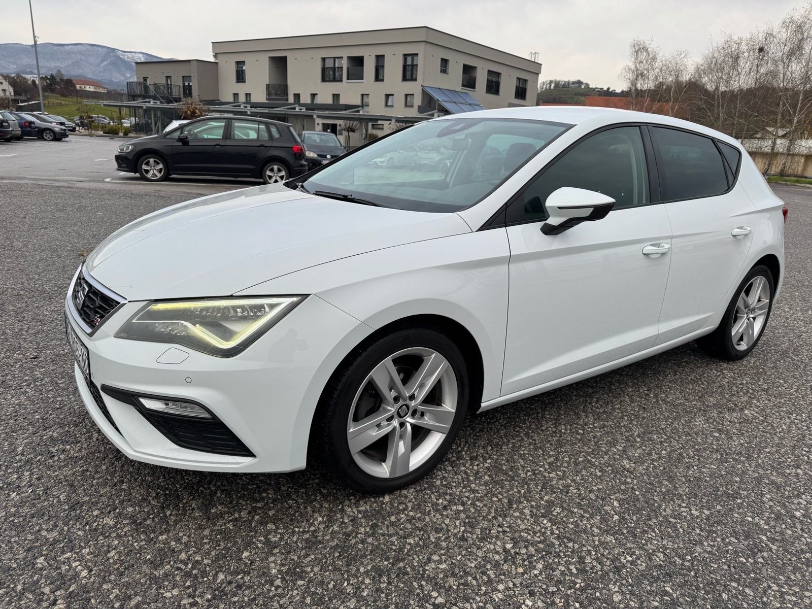SEAT LEON 2,0 TDI FR - 150 KS - FACELIFT - REG GOD DANA - SERVISNA ...