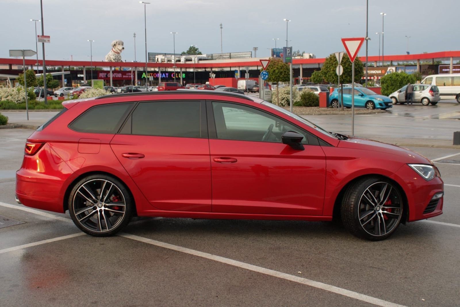 Seat Leon 2,0 TSI CUPRA DSG automatik, 2017 god.