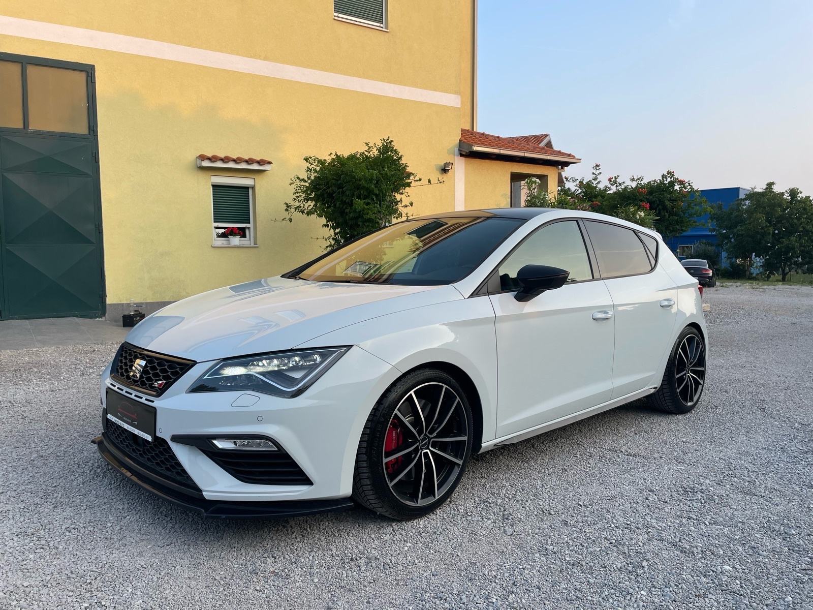 Seat Leon 2,0 TSI CUPRA,SAMO 84tkm,JAMSTVO., 2017 god.