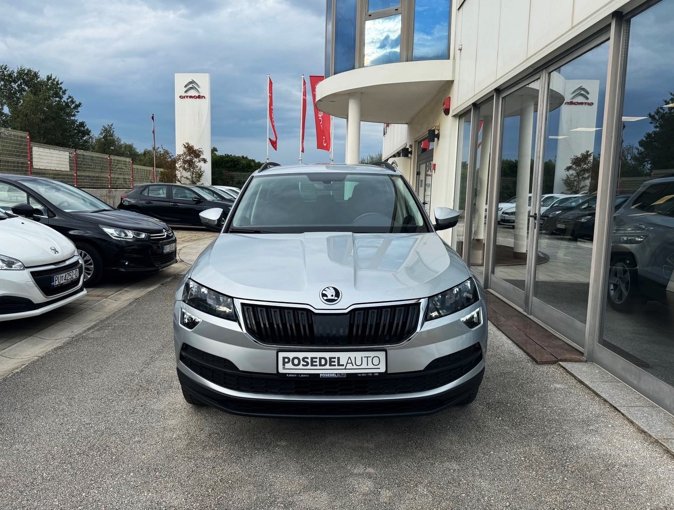 Škoda Karoq STYLE 1,6 TDI DSG *NAVIGACIJA* 2020. godina., 2020 god.