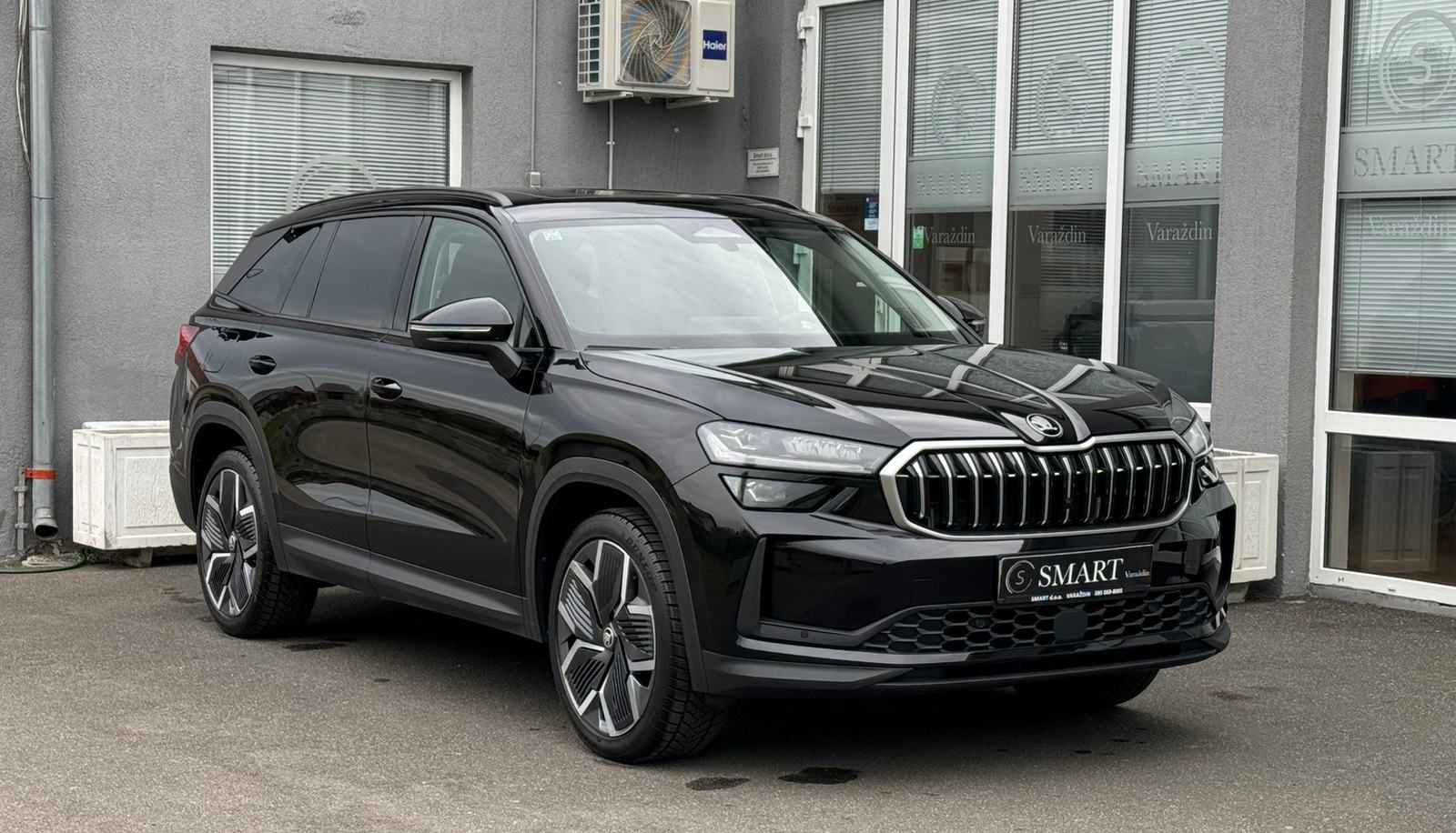 Škoda Kodiaq 1,5 TSI DSG, 7 sjedala, ACC, MATRIX, 2024 god.