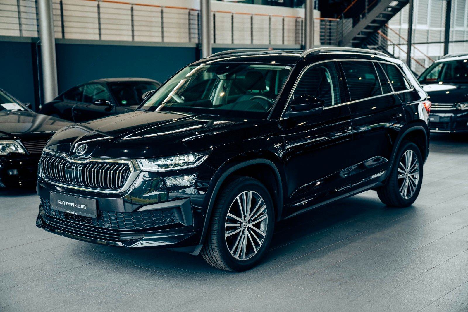 Škoda Kodiaq 2,0 TDI DSG LAURIN&KLEMENT 4X4 PANORAMA KAMERA360, 2022 god.