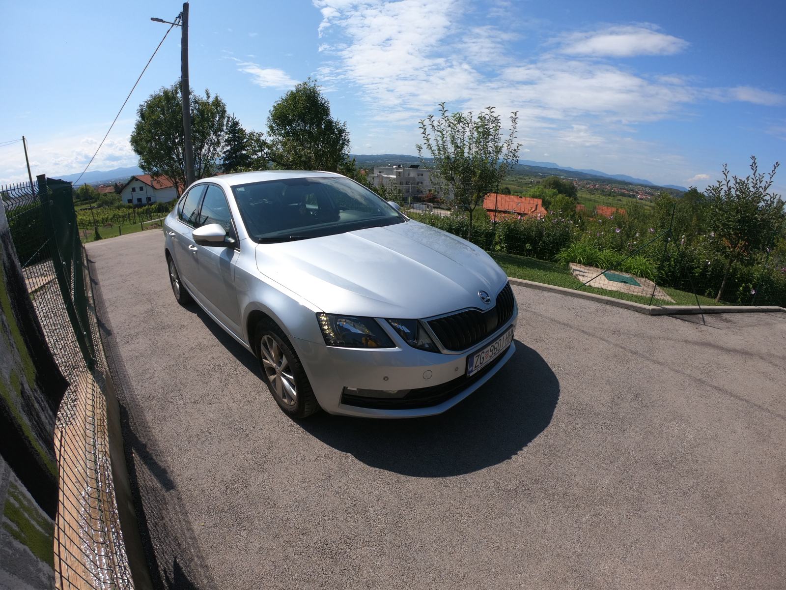 Škoda Octavia 1,5 TSI ACT, reg.6/2025, hrv. vozilo, prvi vlasnik, 2019 god.