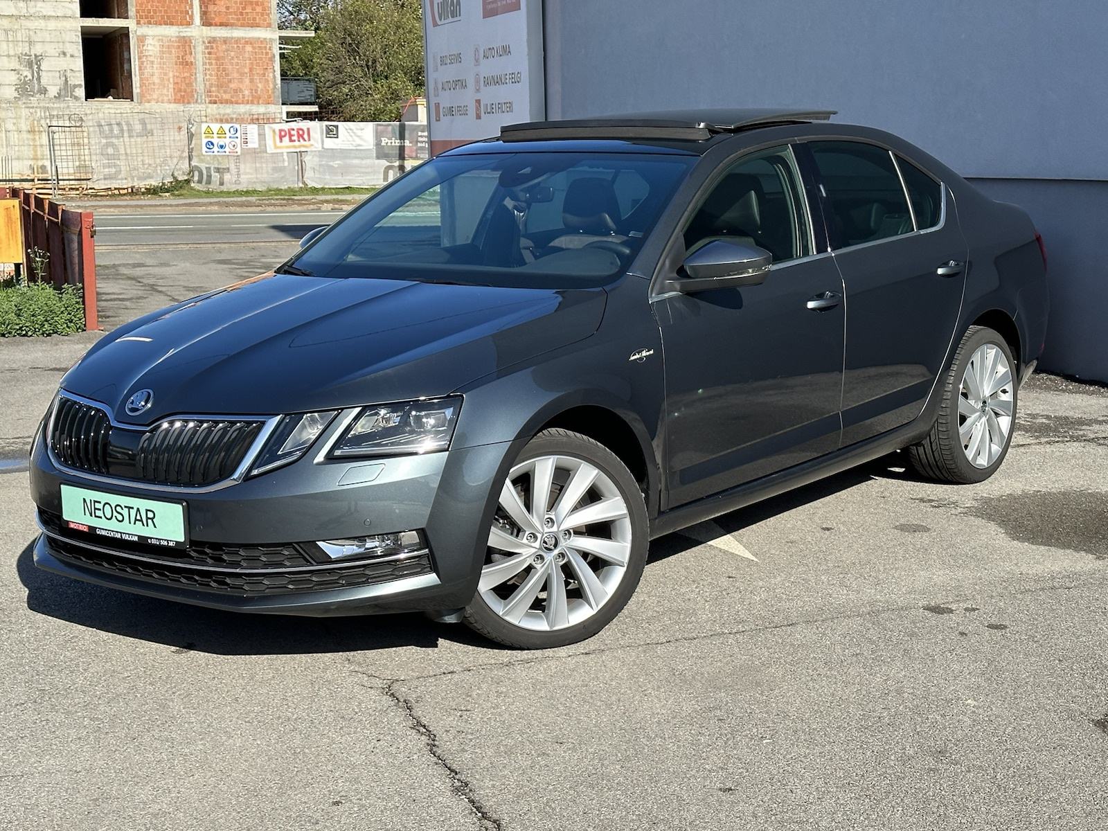 Škoda Octavia 2,0 TDI DSG L&K! Panorama, Full LED, 78k km, TOP oprema ...