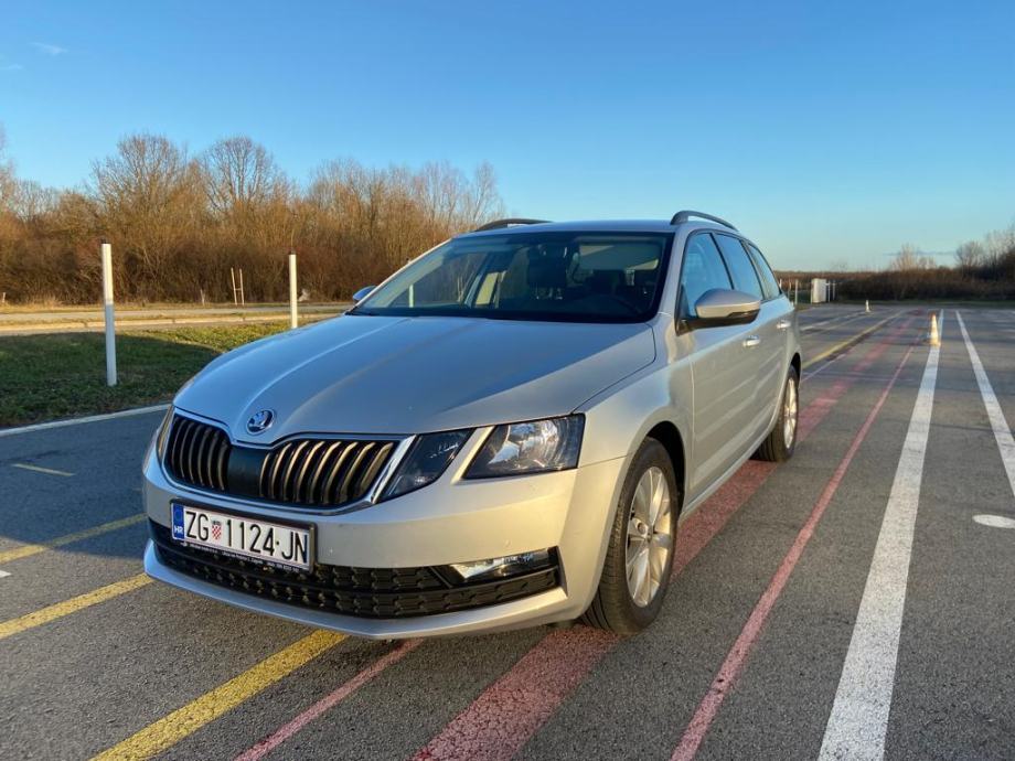 Škoda Octavia Combi 1.6 DSG (automatik ) REG 12-24 REZERVIRANO!, 2019 god.