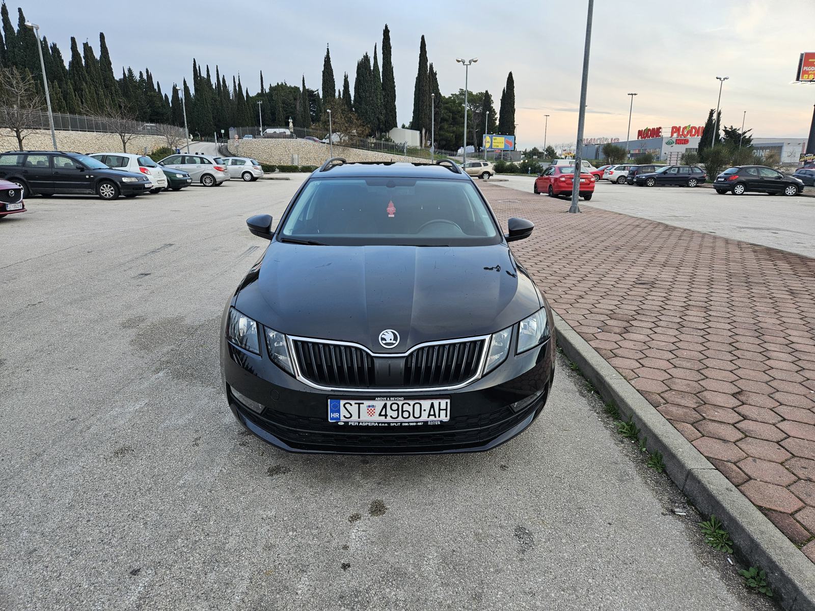 Škoda Octavia Combi 1,6 TDI automatik, 2019, 210tkm, u PDVu **SOLD ...