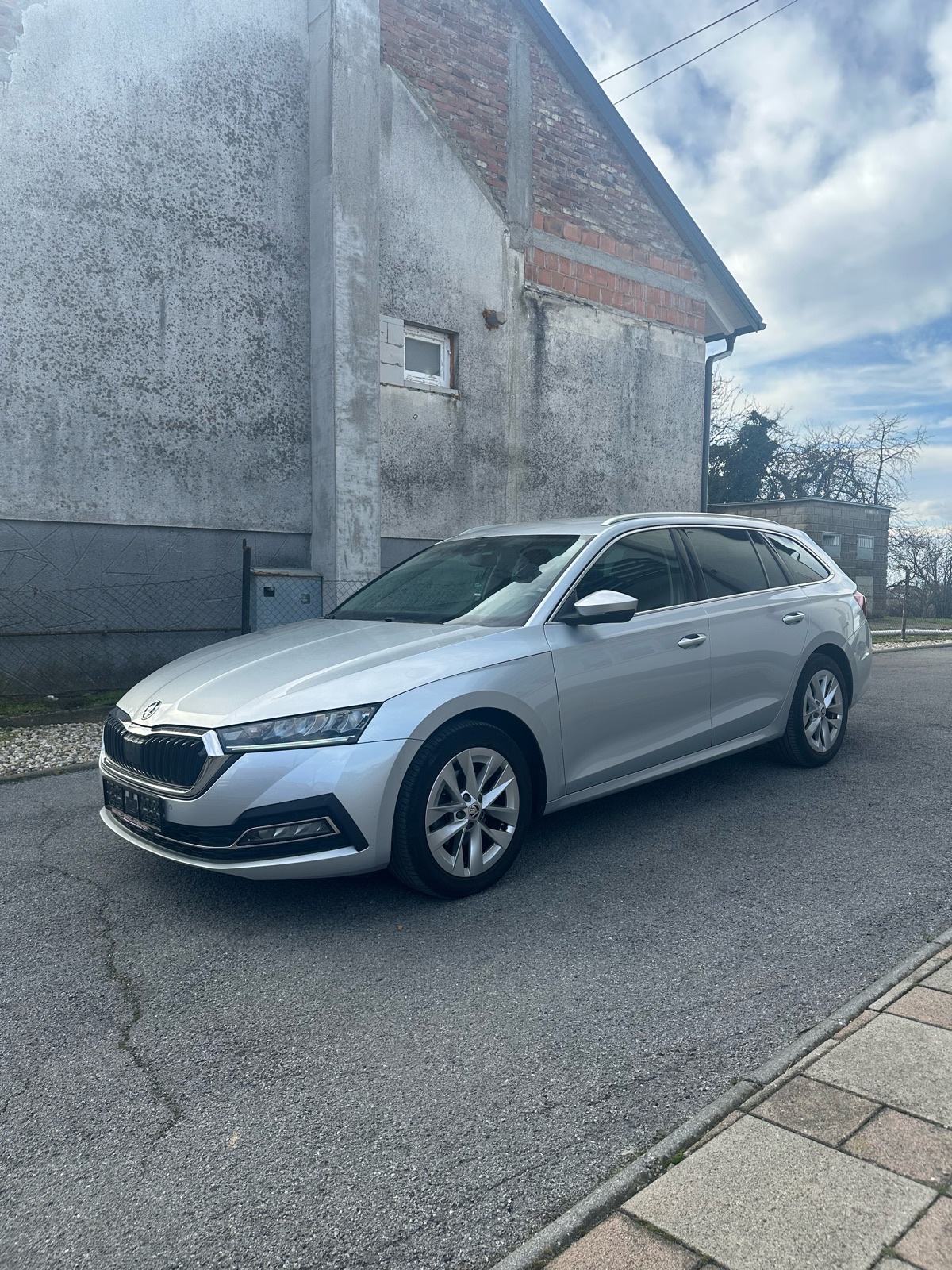 Škoda Octavia Combi 2,0 TDI, 2020 godina, *AUTOMATIK*, 2020 god.