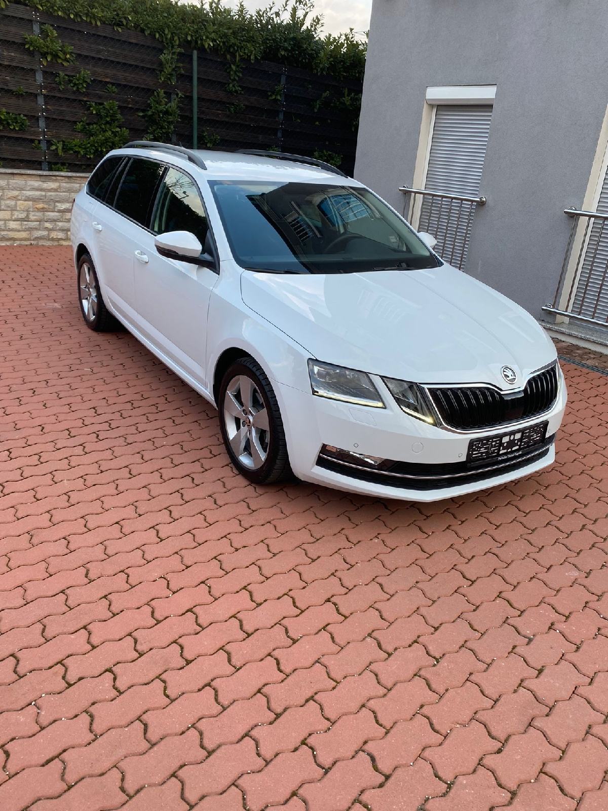 Škoda Octavia Combi Style1,6 TDI DSG, 2019 godina ******, 2019 god.