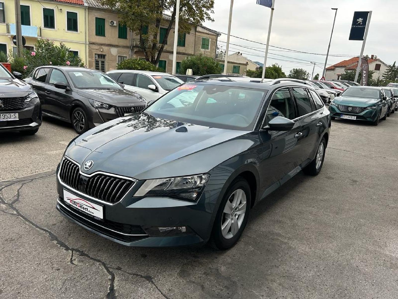 Škoda Superb 2.0 TDI - 2019 - 80.000km - NAVI - PANORAMA - REG 1 GOD !, 2019 god.