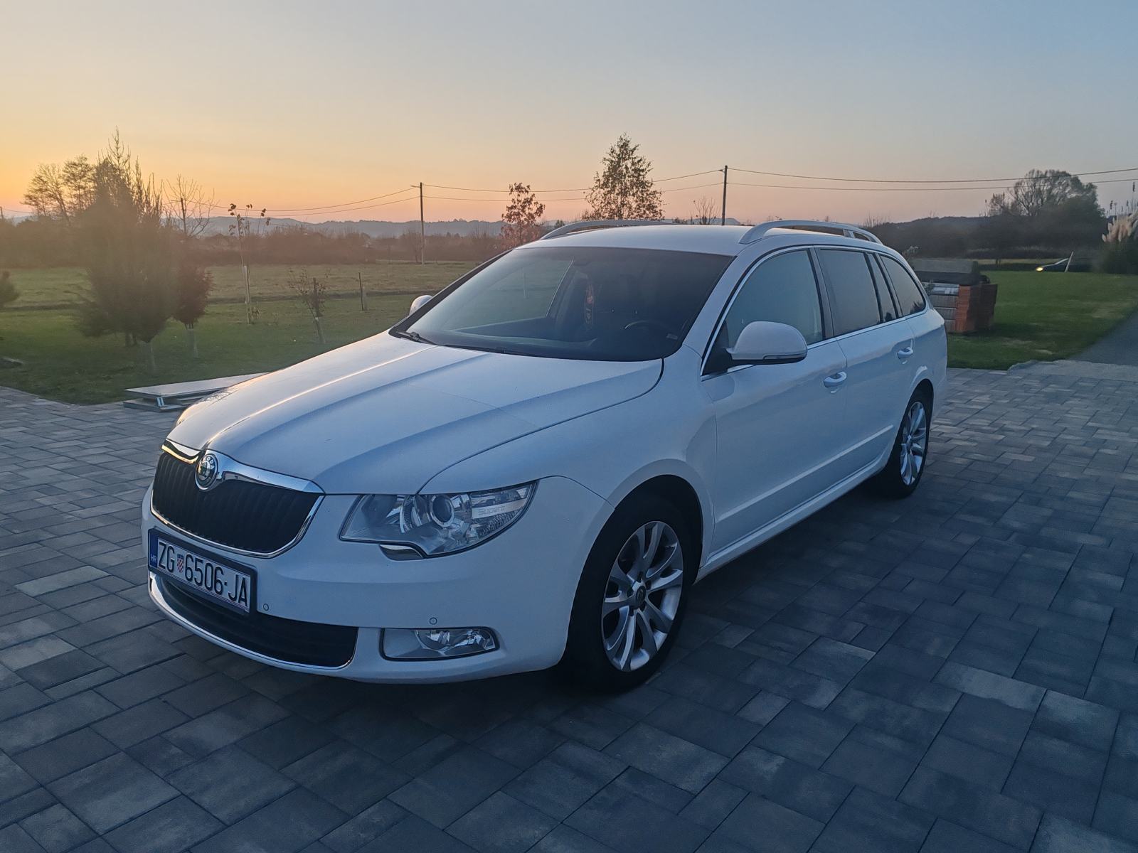 Škoda Superb 2,0 TDI, 2010 god.