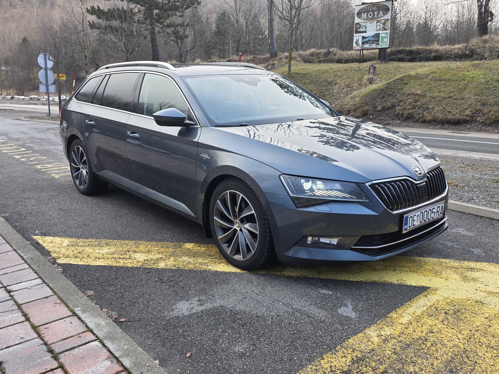 Škoda Superb Combi 2,0TDI L&K 4X4, 2018 god.