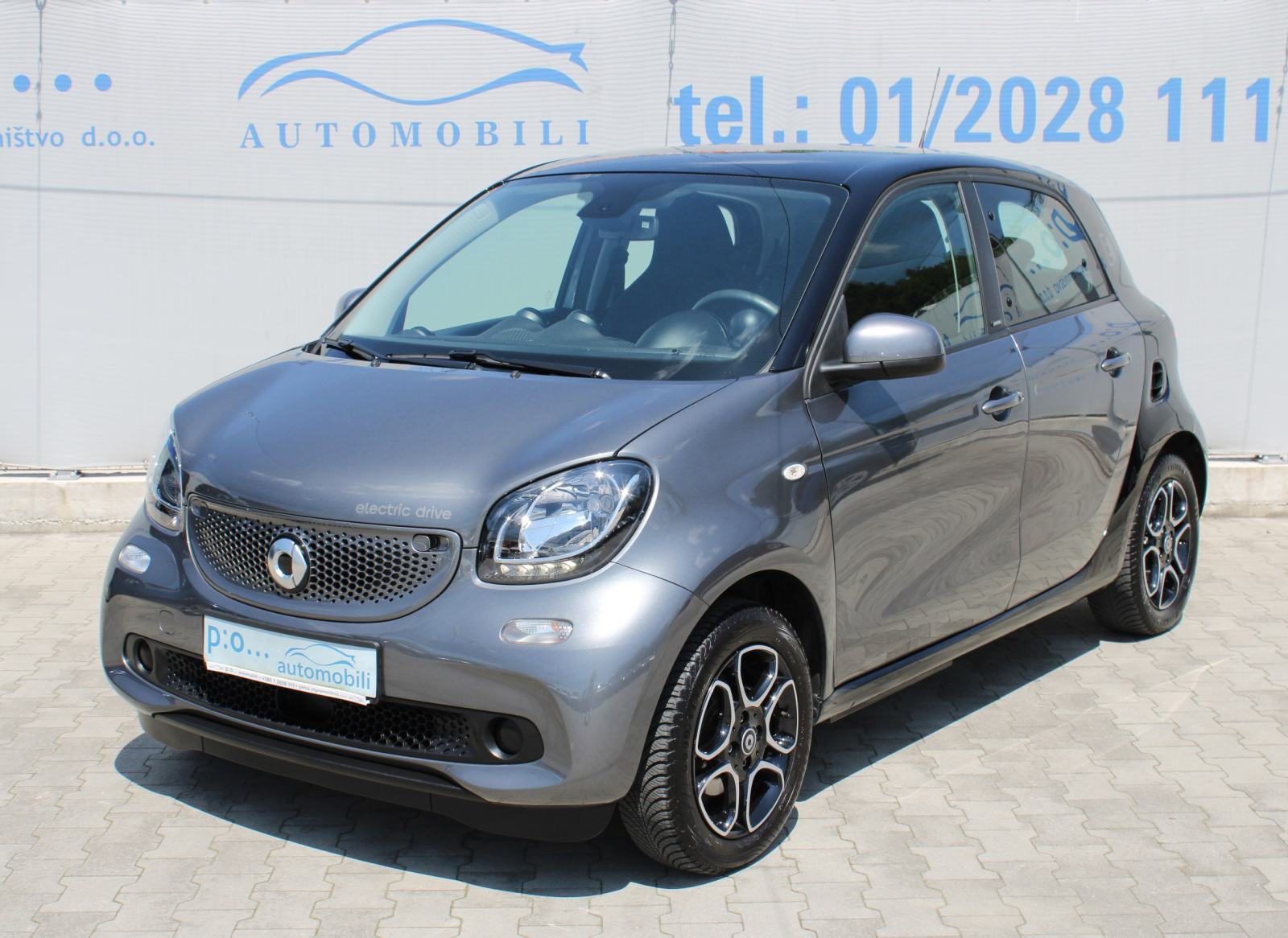 ️ Smart EQ forfour KLIMA ALU NAVI Bluetooth Tempomat R-Cam 2018., 2018 god.