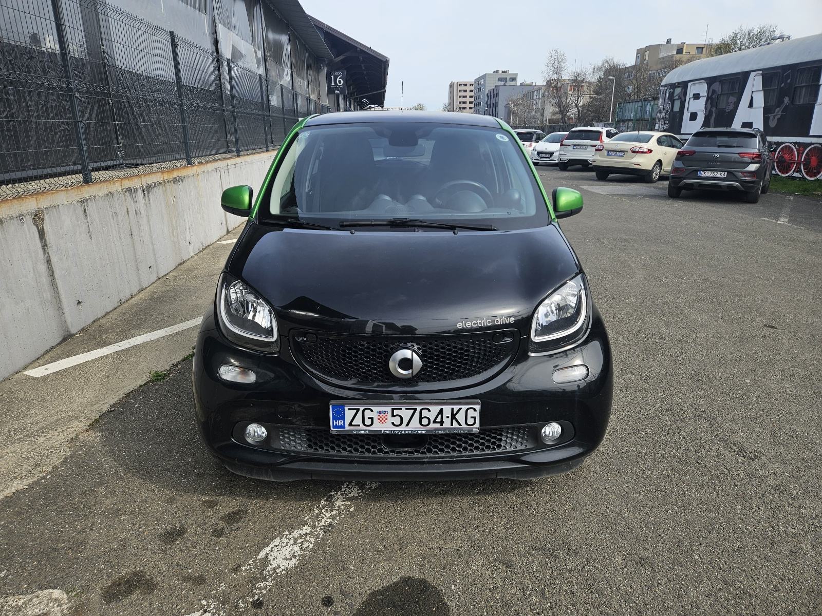 EQ Smart forfour, 2017 god.