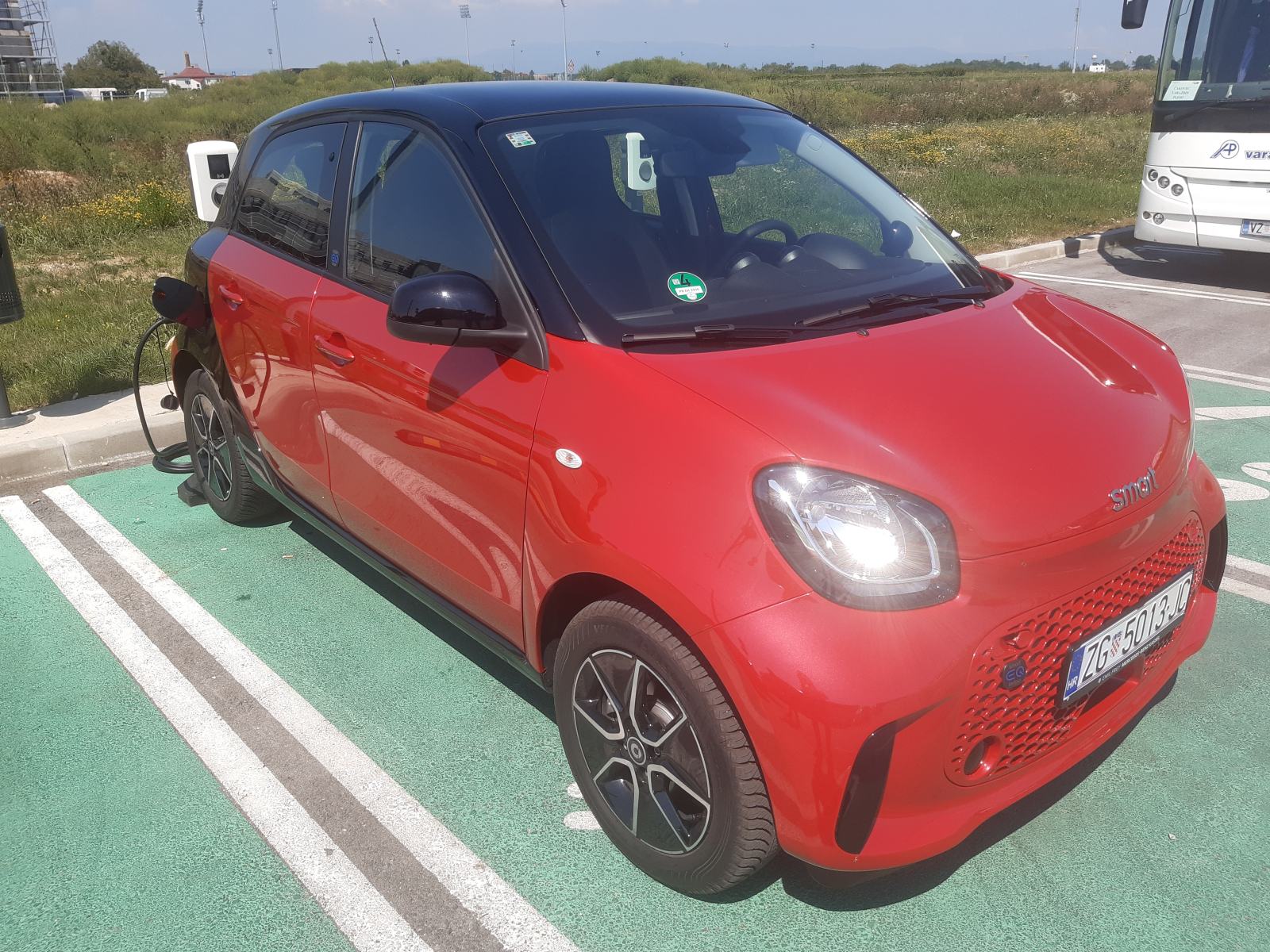Smart forfour EQ automatik 5 TKM NOVO,cijena za gotovinu 17500EURA ...