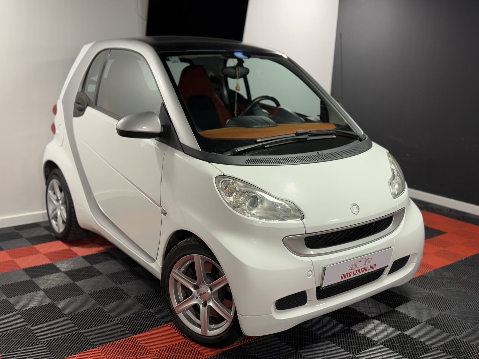 SMART FORTWO •• 0.800 DIESEL •• REG 02/2026 •• 130.000 KM ••, 2007 god.