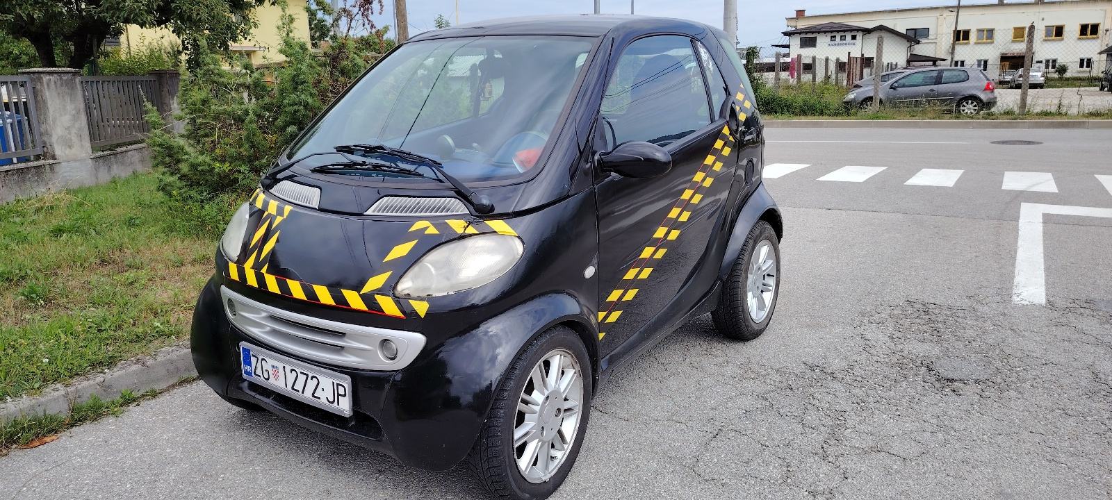 Smart fortwo coupe smart automatik REGISTRIRAN 5/2026, 2000 god.