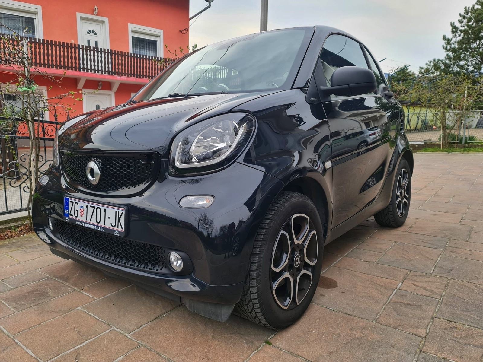Smart fortwo coupe automatic PRILIKA!, 2016 god.