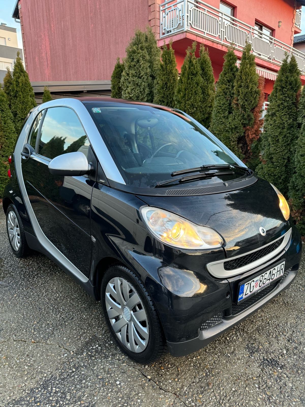 Smart fortwo coupe Smart fortwo cdi automatik, 2008 god.