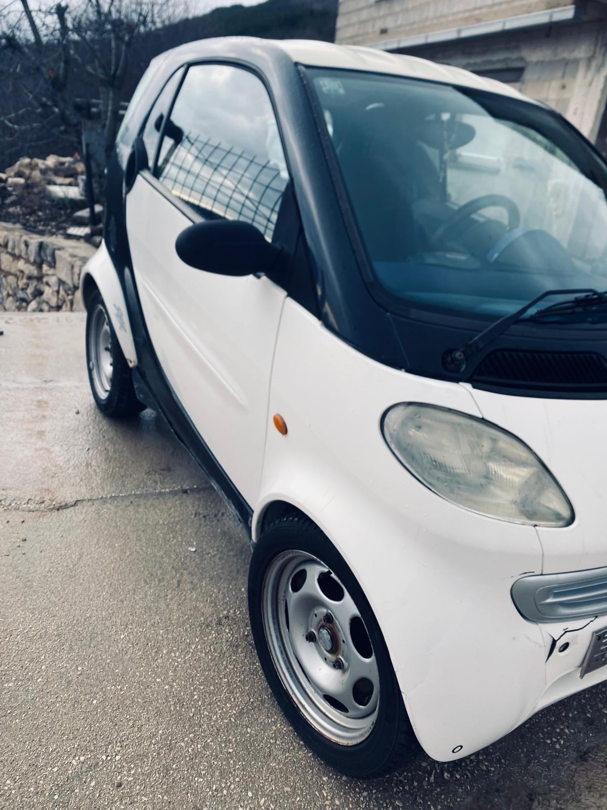 Smart fortwo coupe smart, 1999 god.