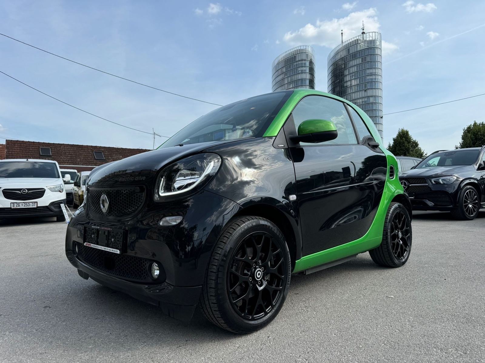 Smart fortwo EQ **PRIME**FULL OPREMA**AKCIJA!*, 2017 god.