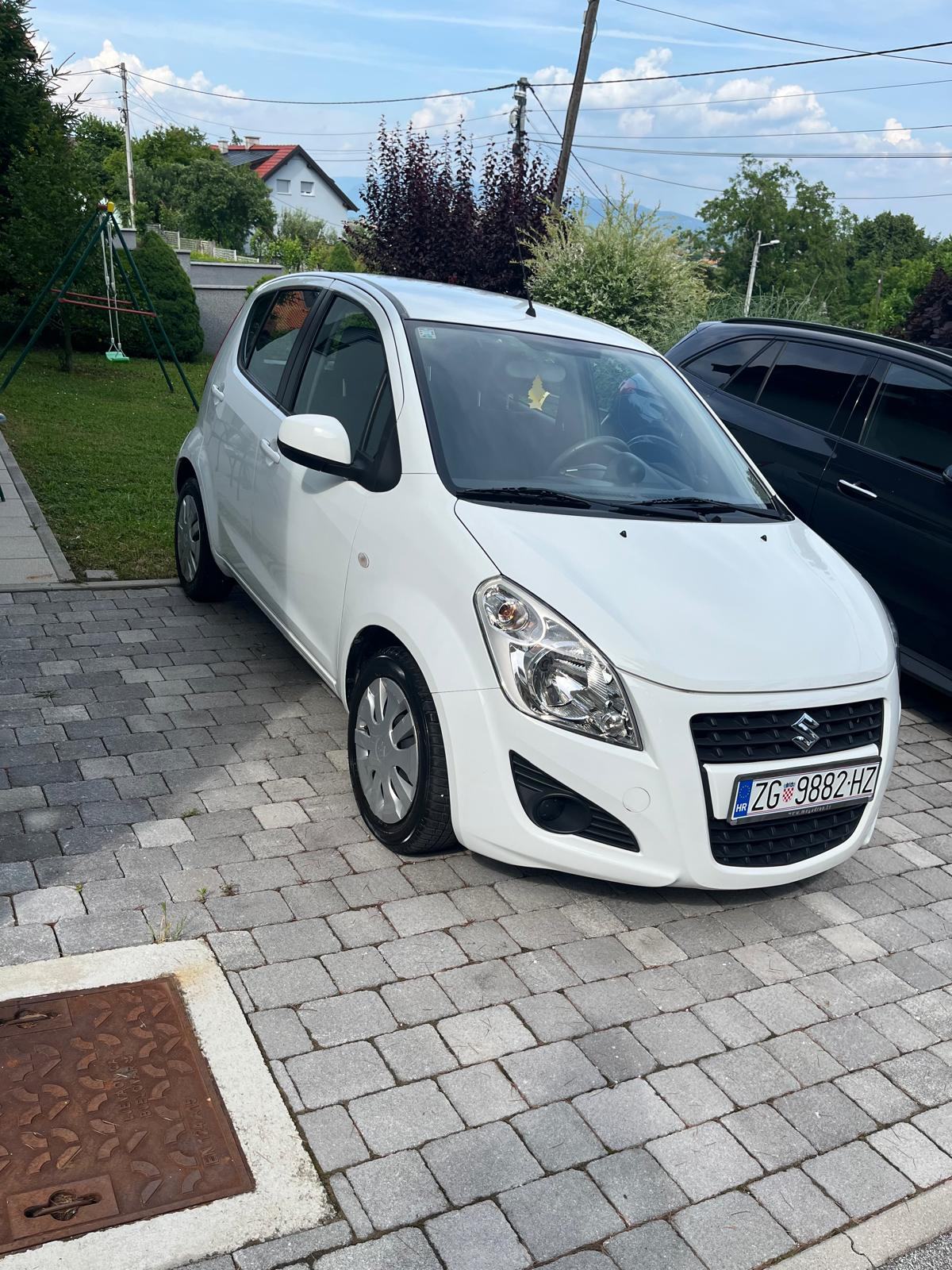Suzuki Splash Splash 1,0 GLX *26000km*, 2015 god.