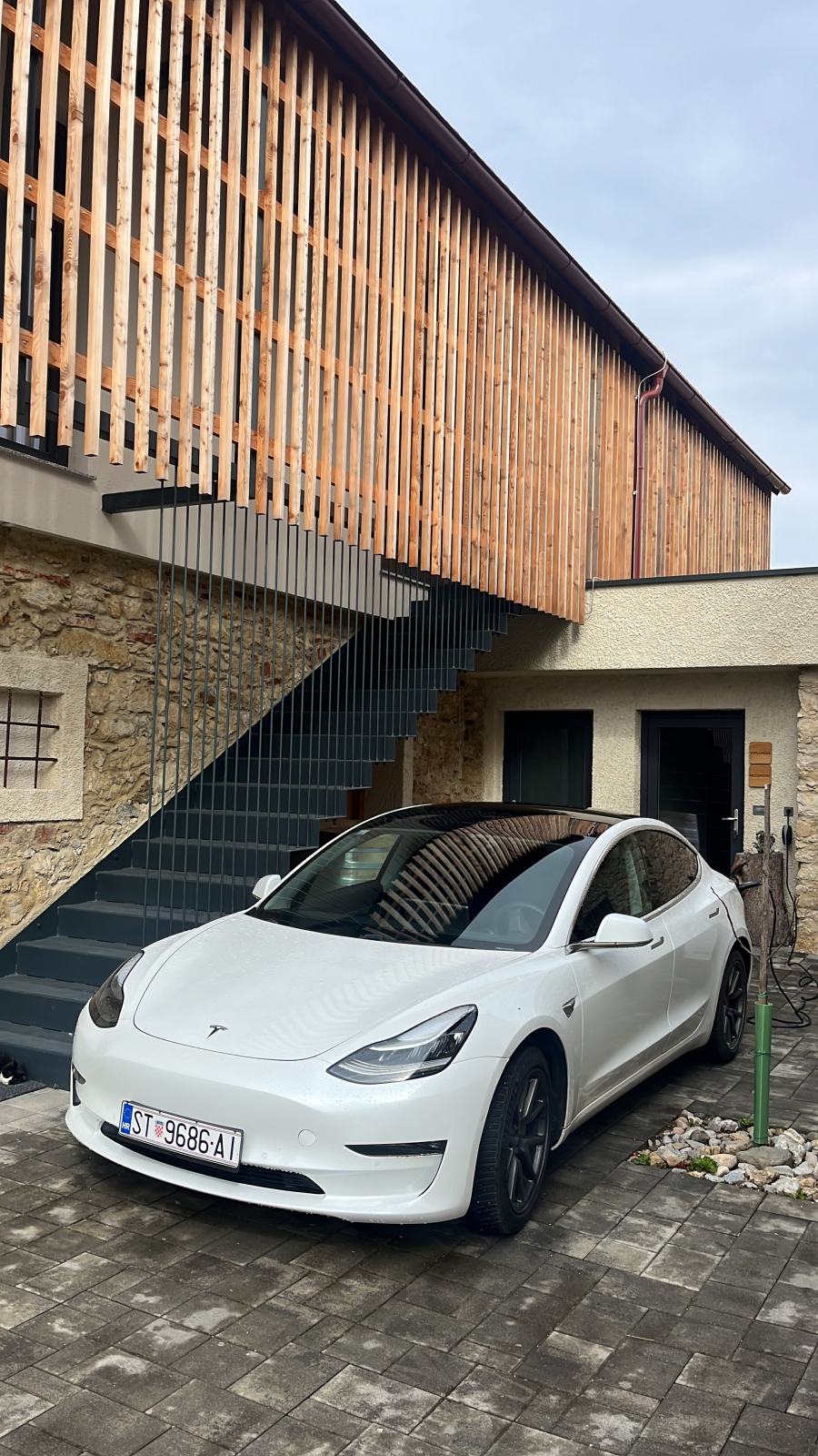 Tesla Model 3 Performance boost, autopilot, kuka,4x4 82kwh. U pdvu ...