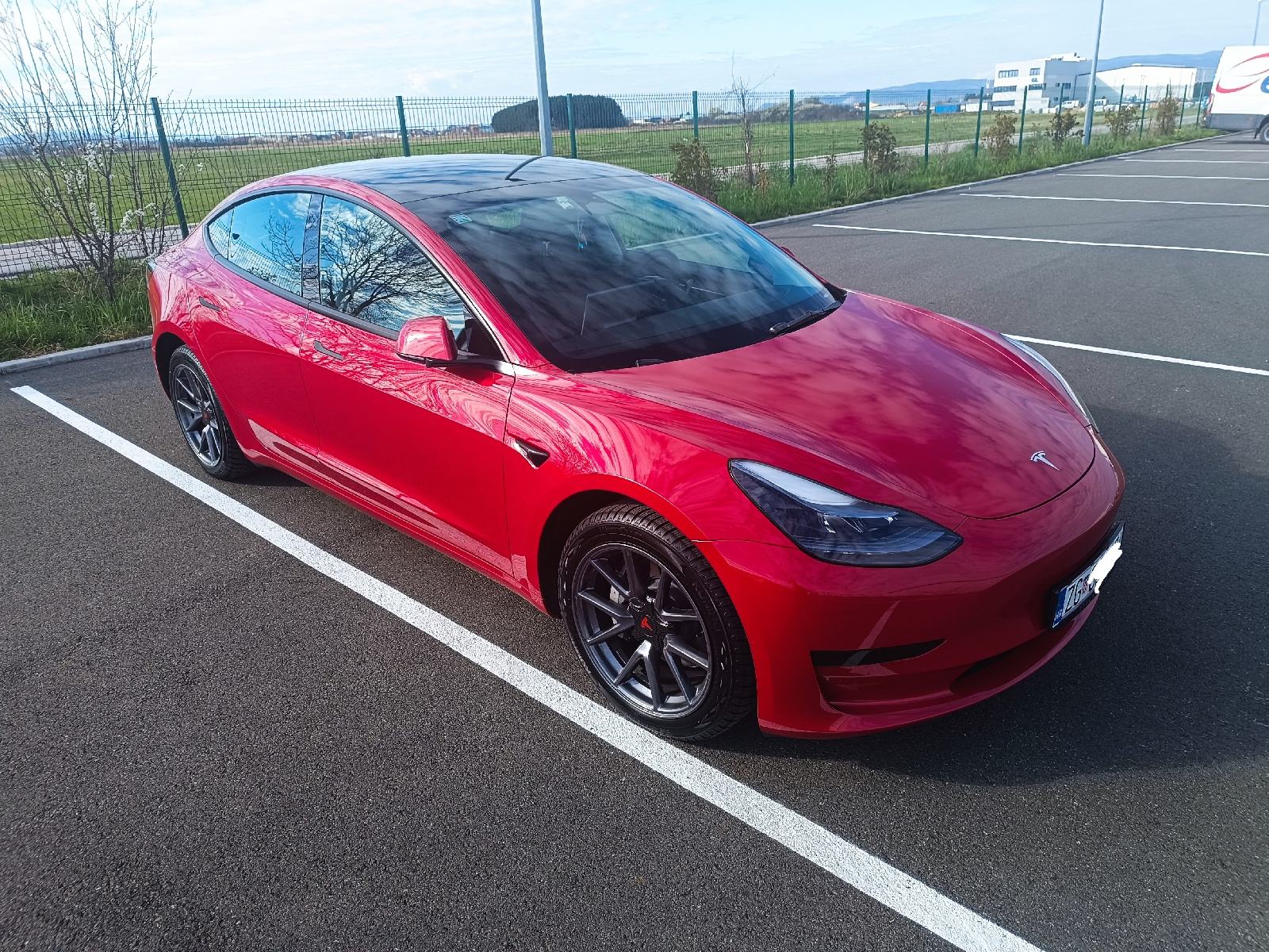 TESLA Model 3 NOVO GARANCIJA 7g. Registriran god dana, 2023 god.