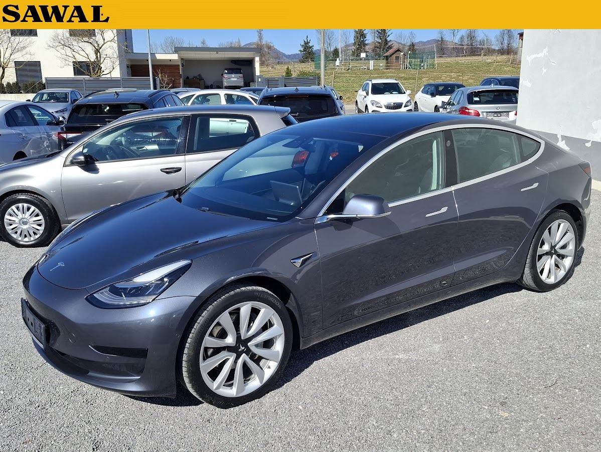 Tesla Model 3 SR RWD - VRIJEDNA NAKUPA, 2019 god.