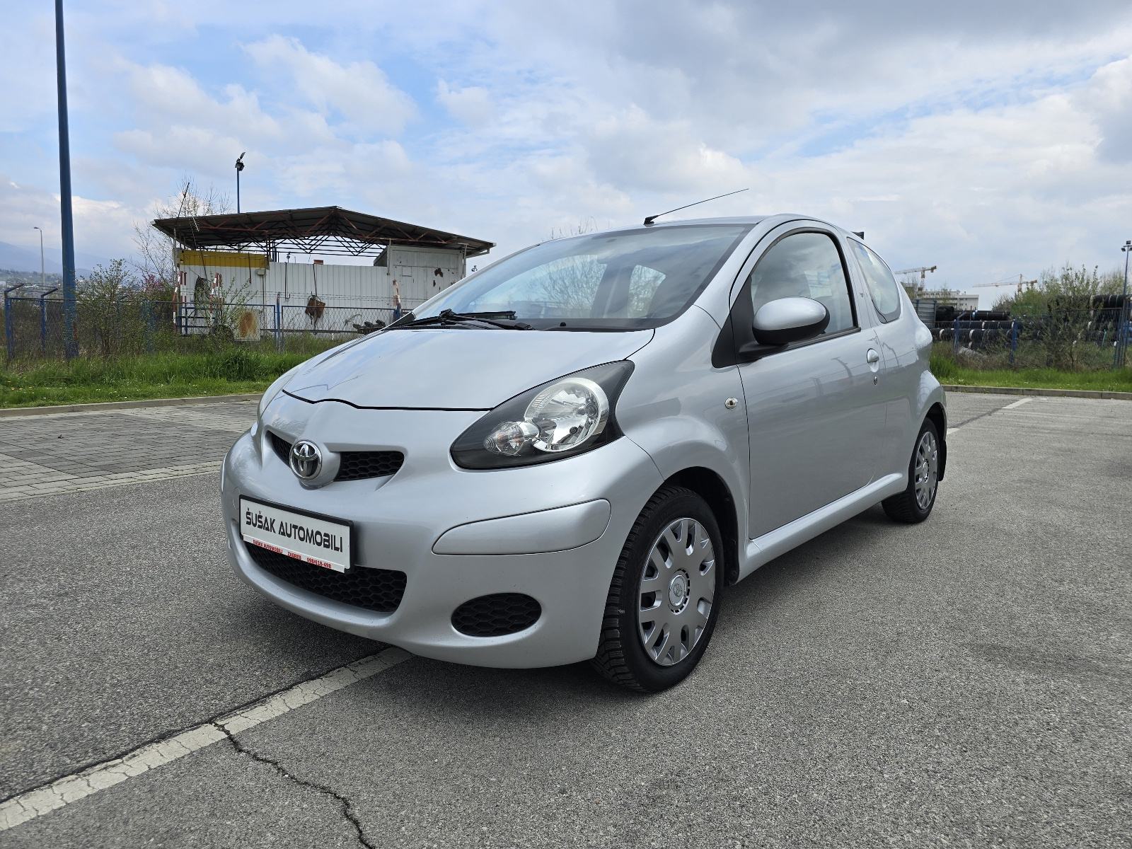 Toyota Aygo 1,0 VVT-i / Klima / Servo / ABS / El.podizaci /, 2010 god.