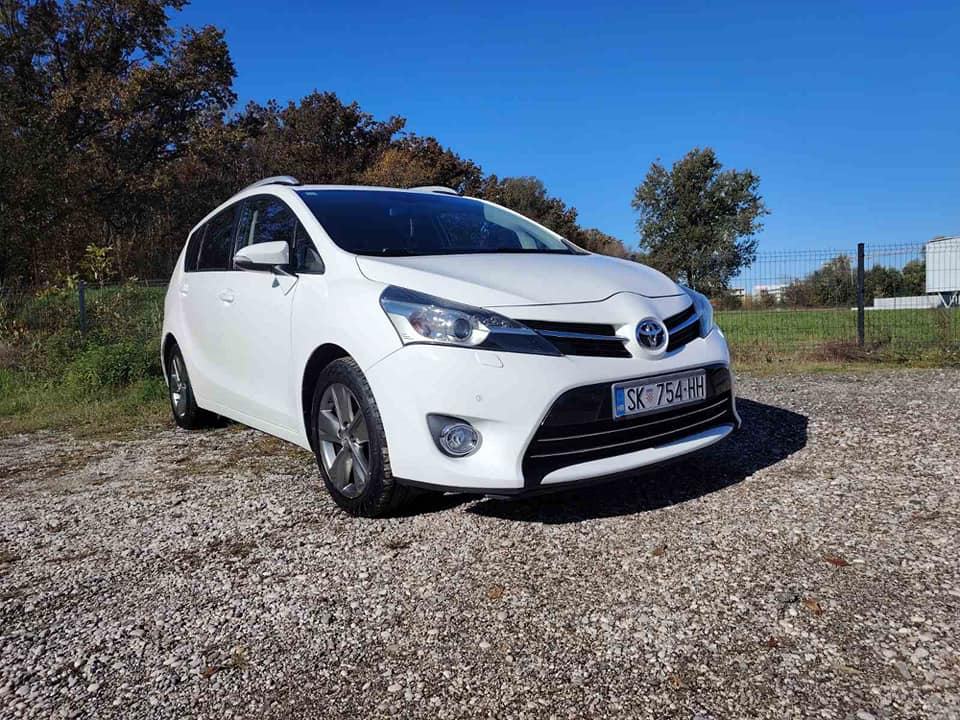 Toyota Verso 1.6 DIESEL D-4D SOL, 2014 god.